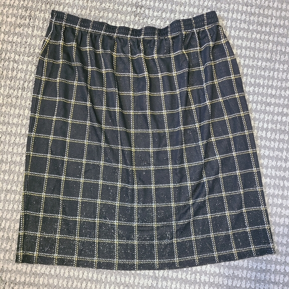 C.D. Daniels | Skirts | Vintage Classic Black Checkered Skirt 3x | Poshmark